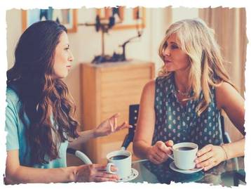 8 Simple Ways to Be a Good Listener in Conversations | Develop Good Habits